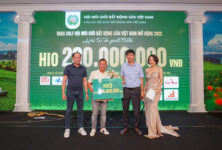 Giải đấu ra mắt CLB VARS GOLF rực rỡ với điểm HIO và Eagle