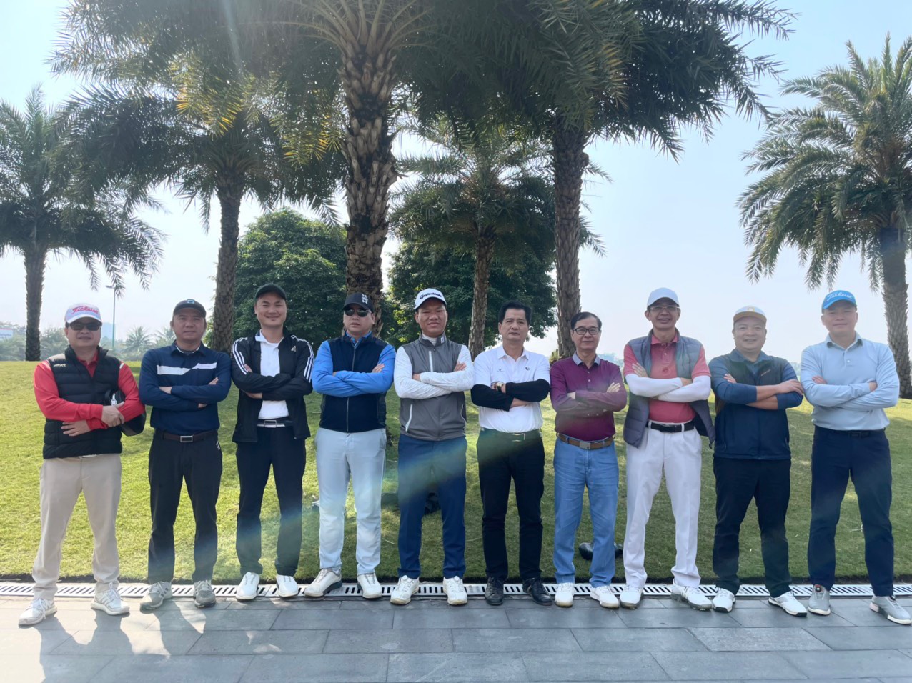Khai gậy đầu năm cùng VARS GOLF